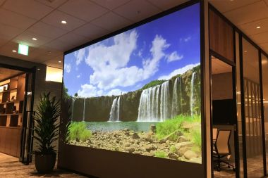 Large Screen Technology : Visual Displays Ltd